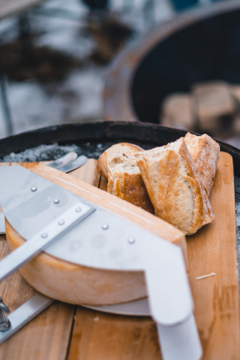 Forest Room Food & Beverage Options– Pineridge Hollow